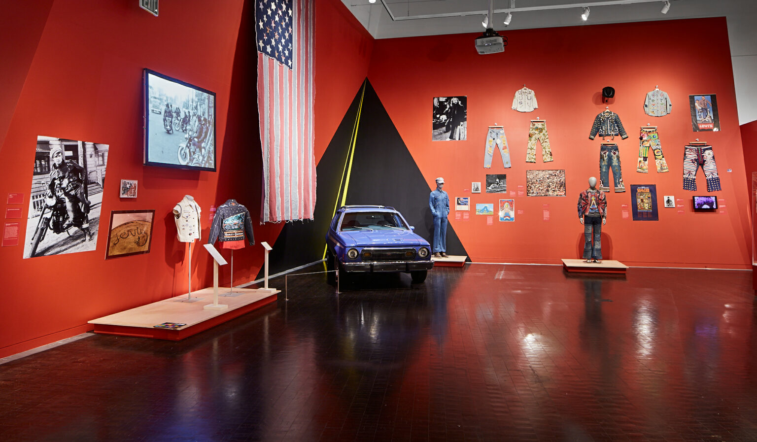 Take a Virtual Tour of the Levi Strauss Exhibit - Levi Strauss & Co ...