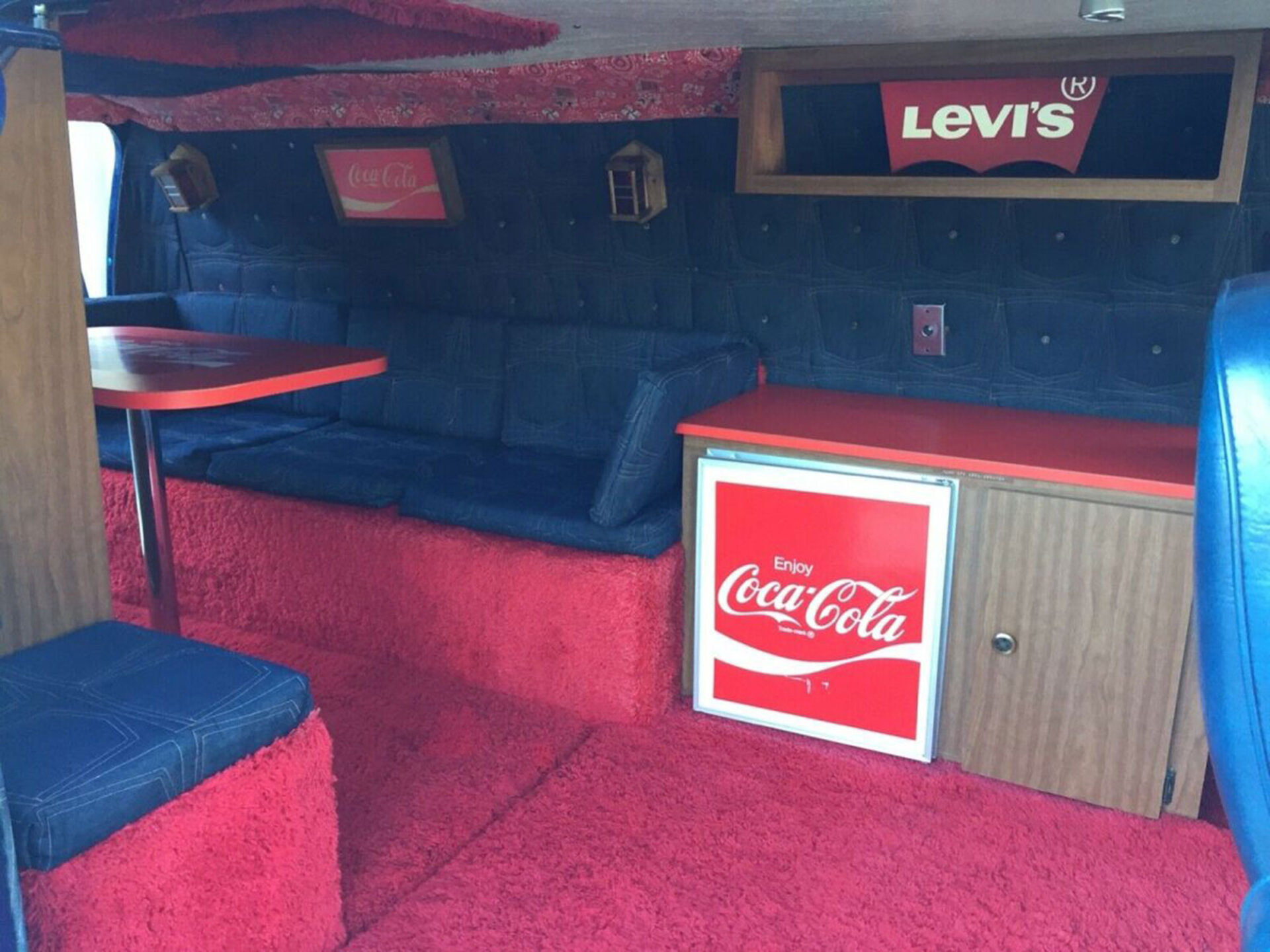 Here Comes the Denim Machine - Levi Strauss & Co : Levi Strauss & Co